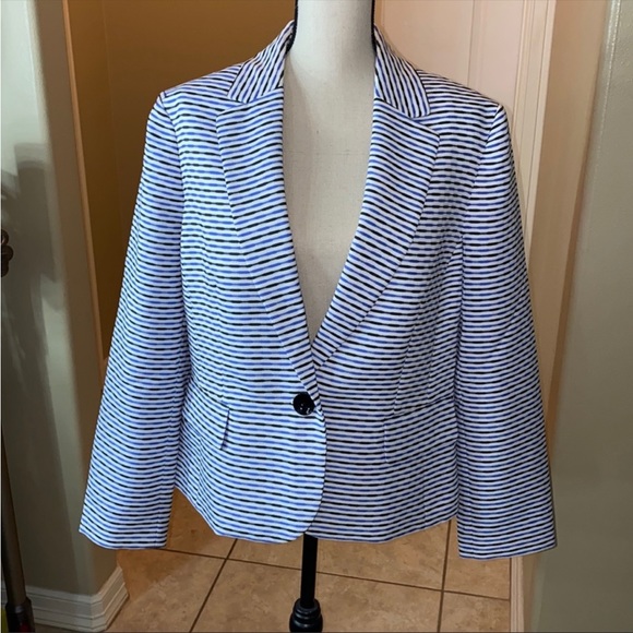 Evan Picone | Jackets & Coats | Black Label Evan Picone Blazer Size 8 ...